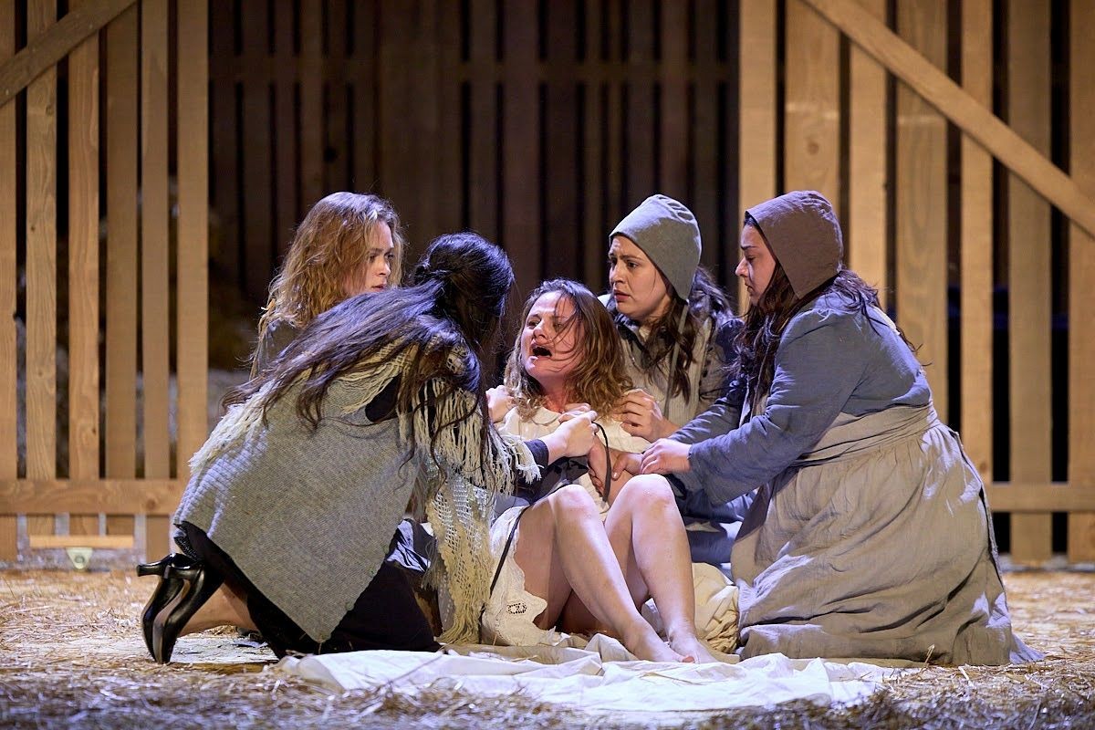 Kultne „Vještice iz Salema“ gostuju u „Zajcu“: Bezvremenski klasik ...