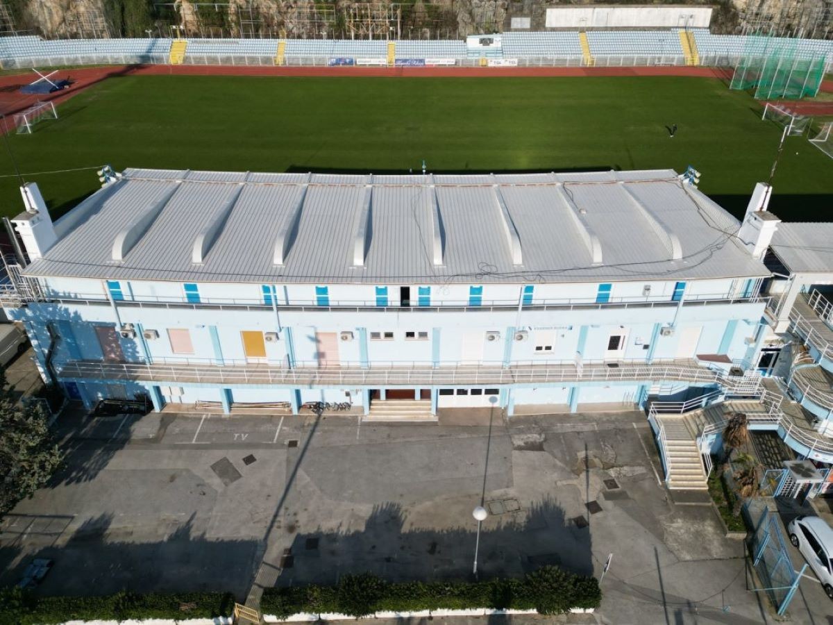 Obnovljena nadstrešnica Centralne tribine stadiona Kantrida