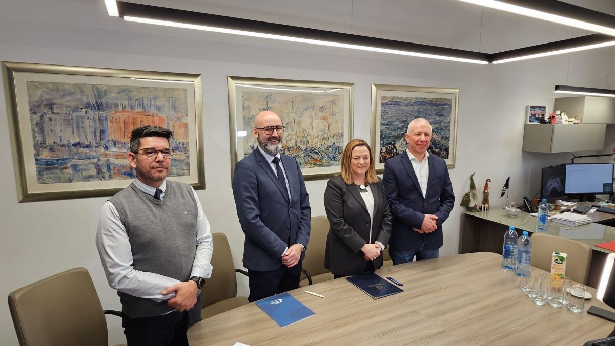 Rijeka Gateway i Pomorski fakultet potpisali ugovor o suradnji na edukaciji mladih stručnjaka