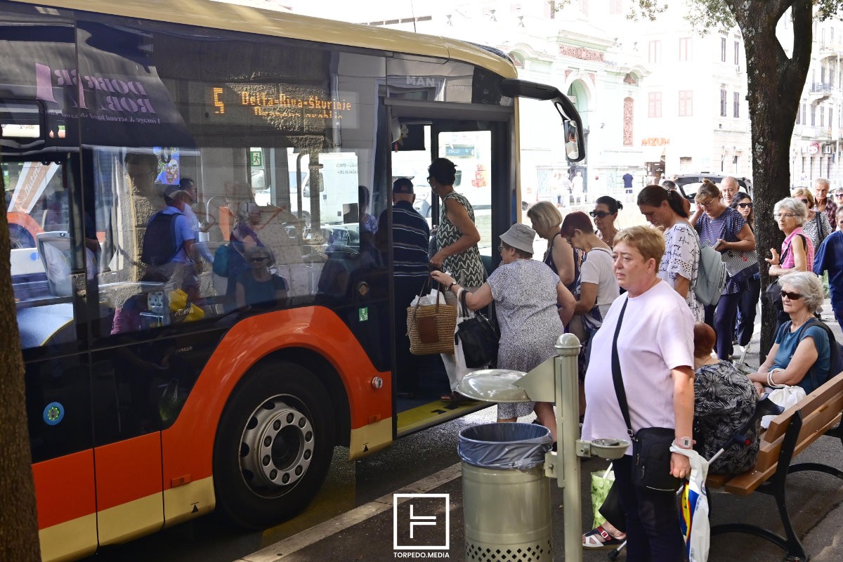 Besplatne karte za umirovljenike, nezaposlene osobe starije od 60 godina i osobe starije od 65 ...