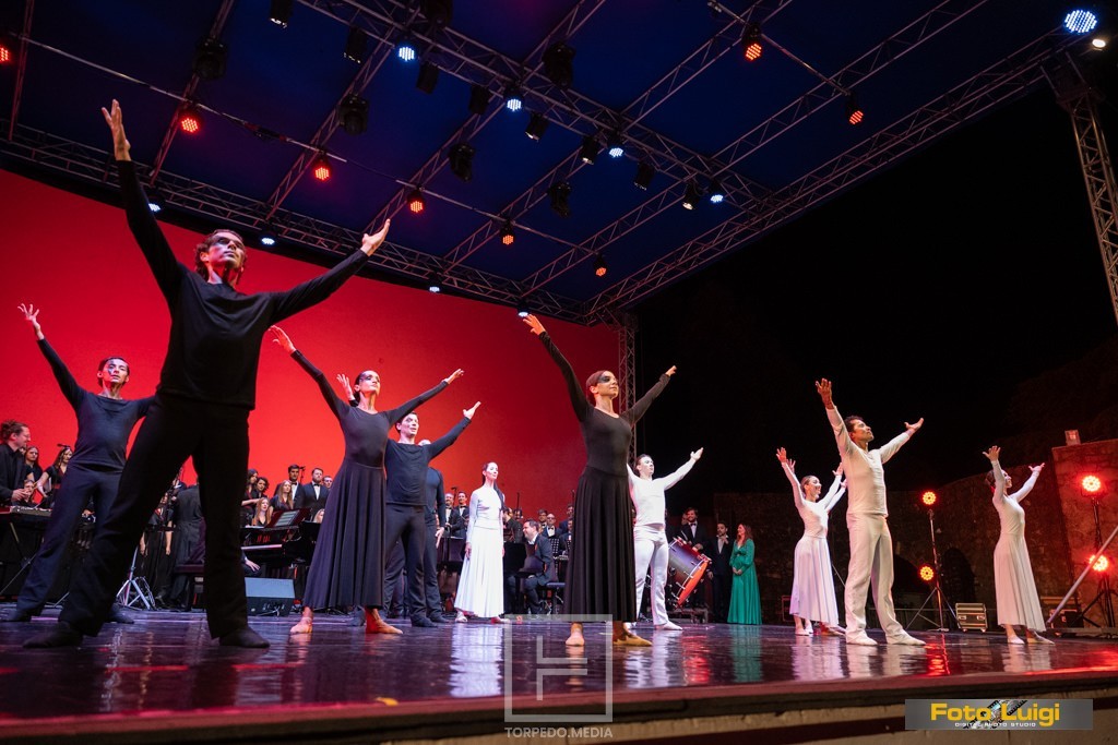 [FOTO/VIDEO] Carmina Burana spektakularno otvorila Ljeto na Ljetnoj ...