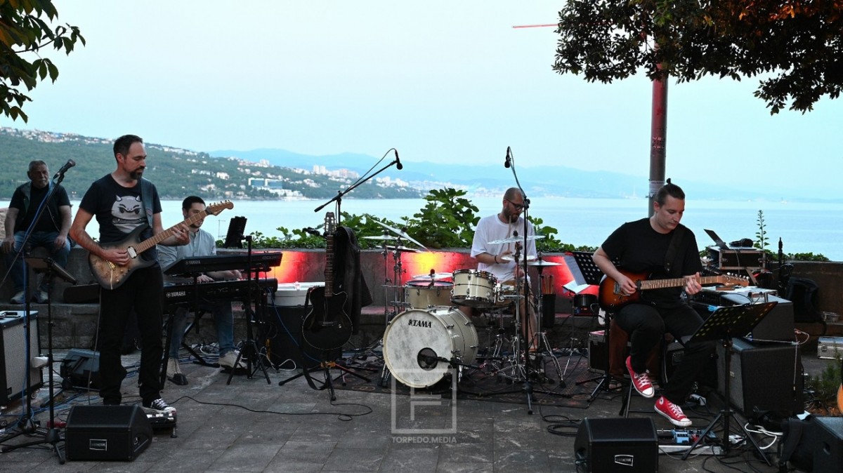 [VIDEO/FOTO] Ivan Pešut kvintet otvorio Vološćanske jazz večeri